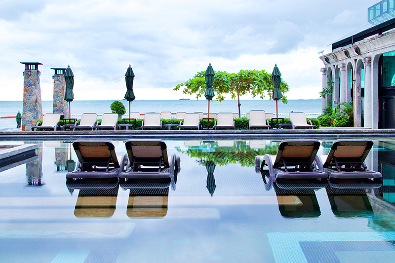 Pattaya Modus Beachfront Resort Hotel - Premium Pool Access Room